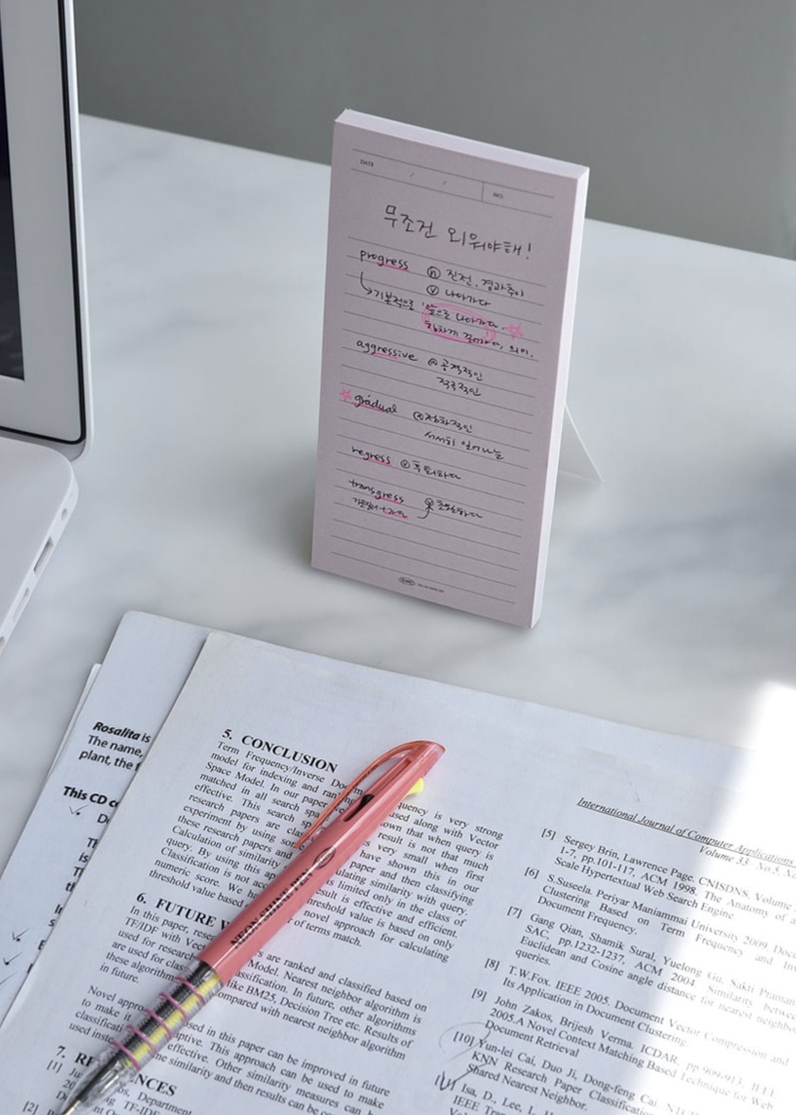 MochiThings: Pop-up Standing Schedule Memo Pad