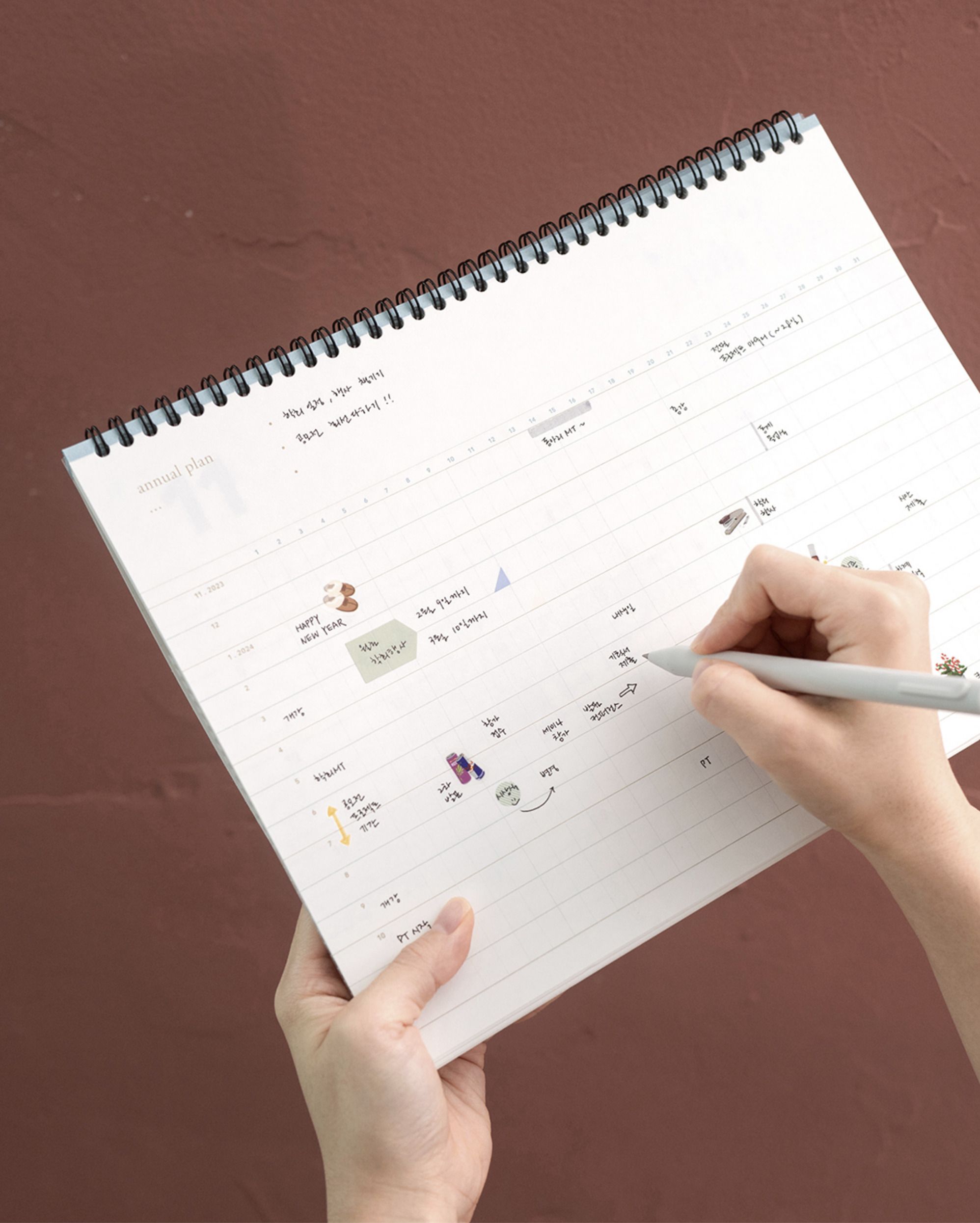 MochiThings: 2024 Wide Basic Desk Weekly Planner