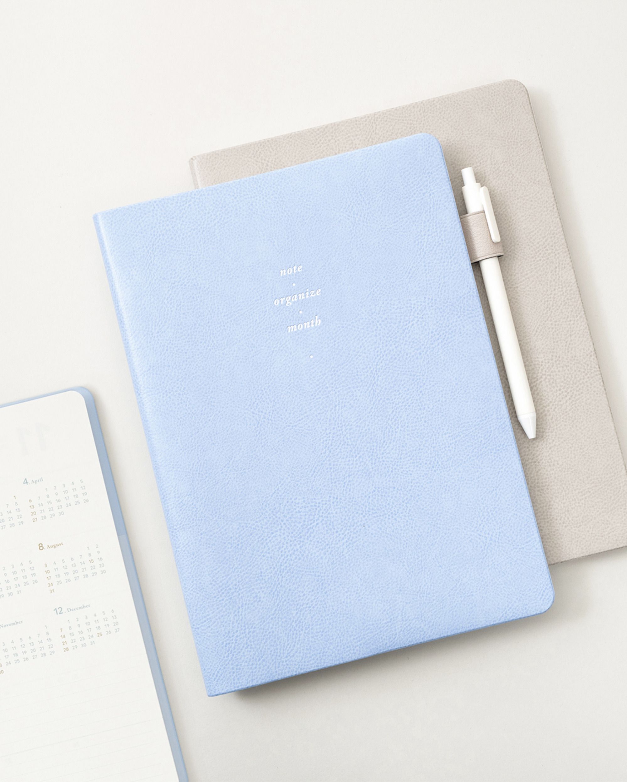 MochiThings: 2024 B5 Slim & Wide Monthly Planner