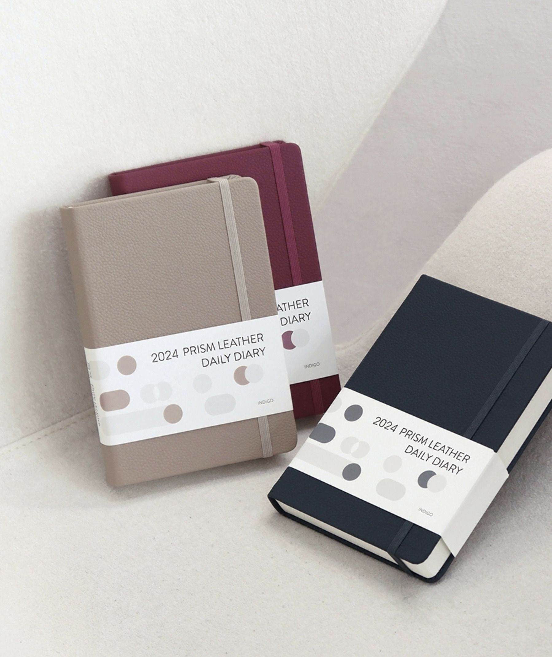 MochiThings: 2024 Prism 365 Days B6 Leather Daily Planner