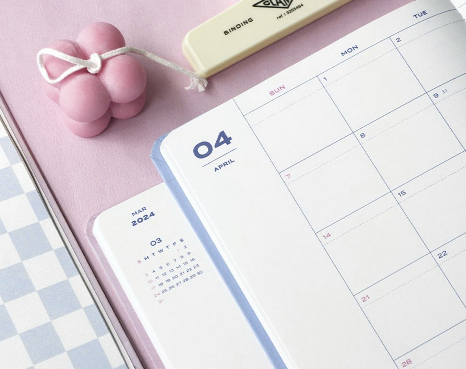 MochiThings: 2024 Weekly Archive Square Planner