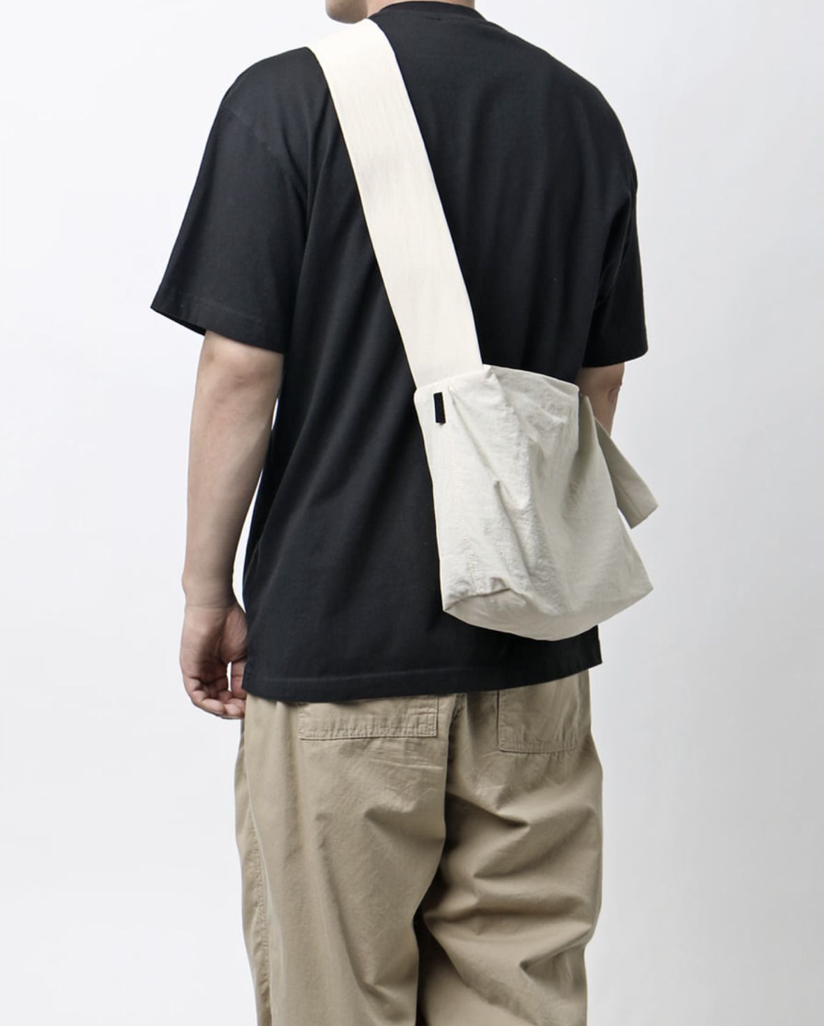 MochiThings: Basic Small Crossbody Bag