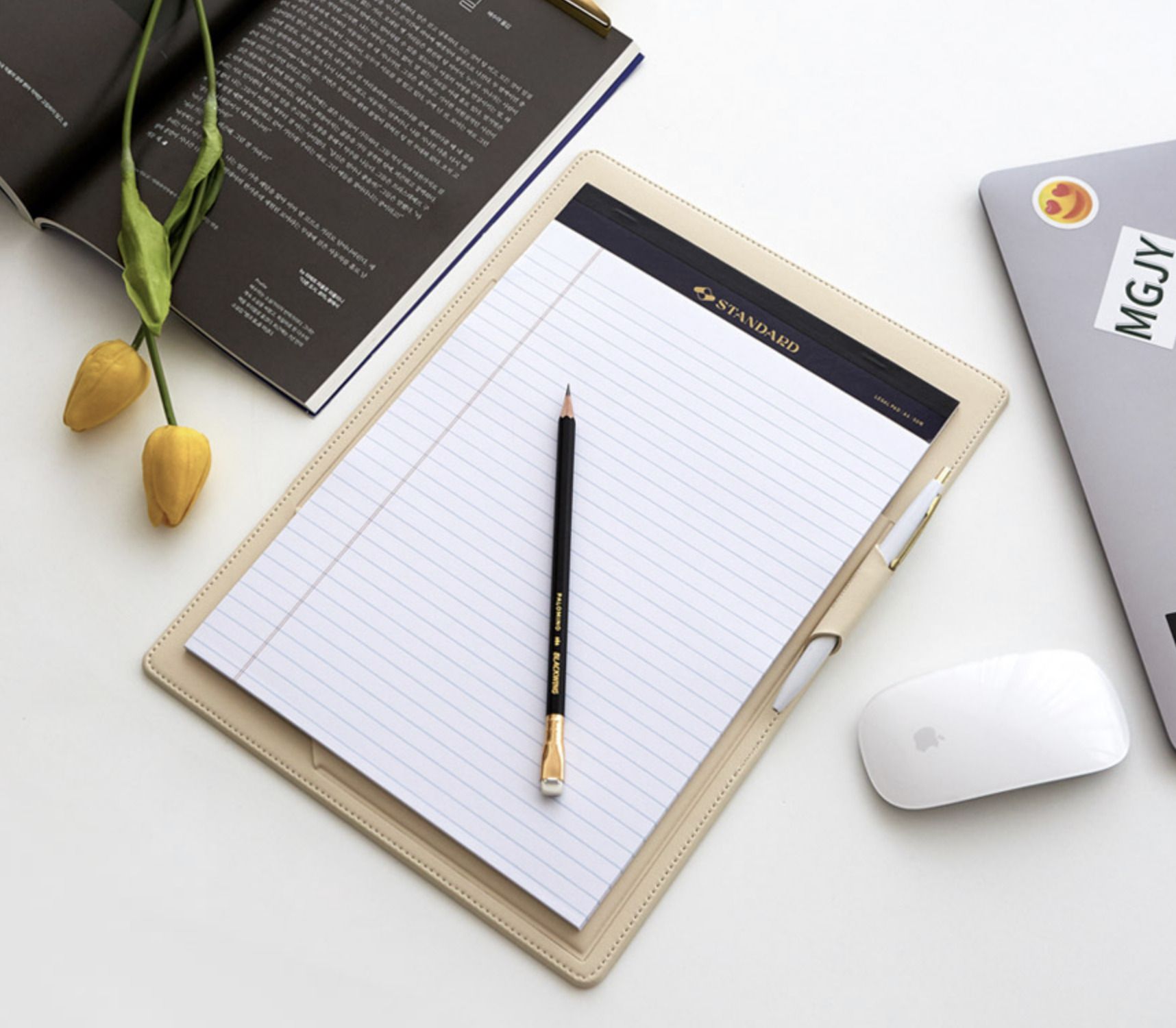 MochiThings: Vegan Leather A4 Notepad Holder