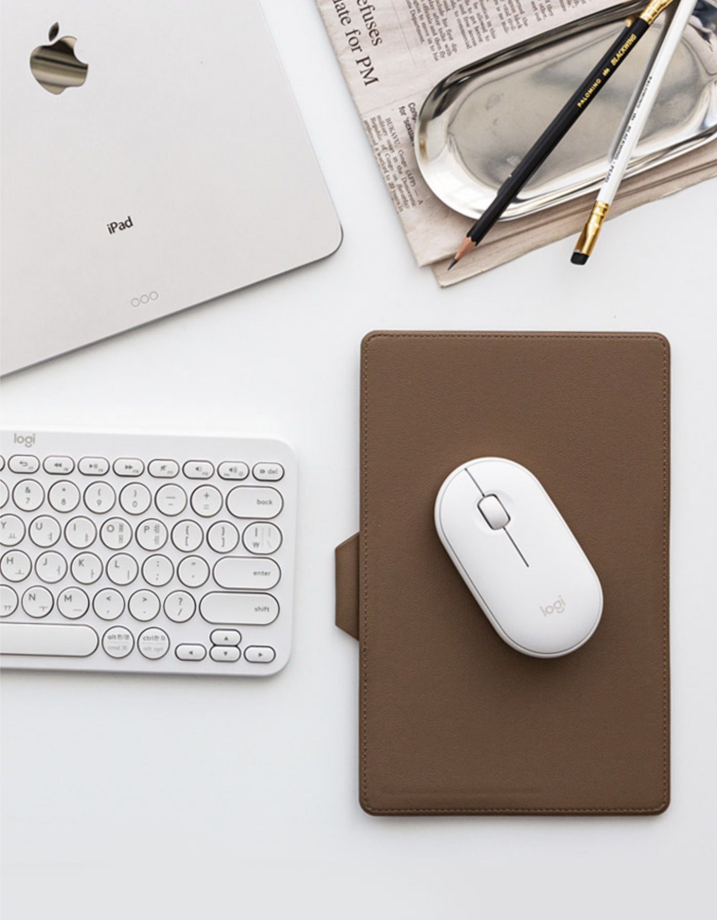 MochiThings: Vegan Leather A5 Notepad Holder