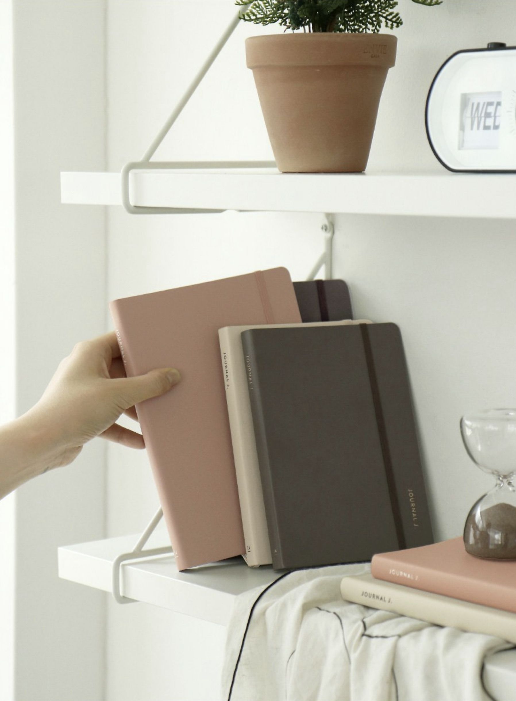 MochiThings: 2024 Small Journal J Planner