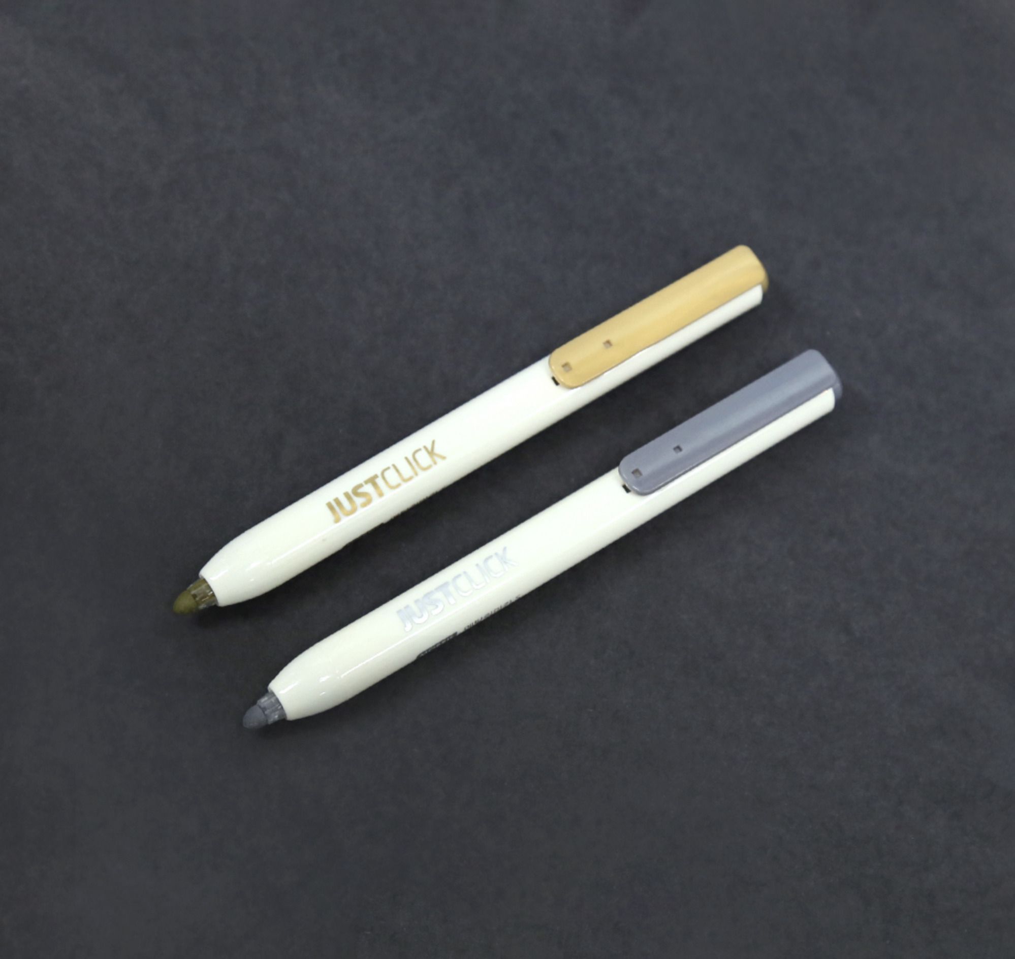 MochiThings: 12pcs Small Metallic Retractable Marker Set