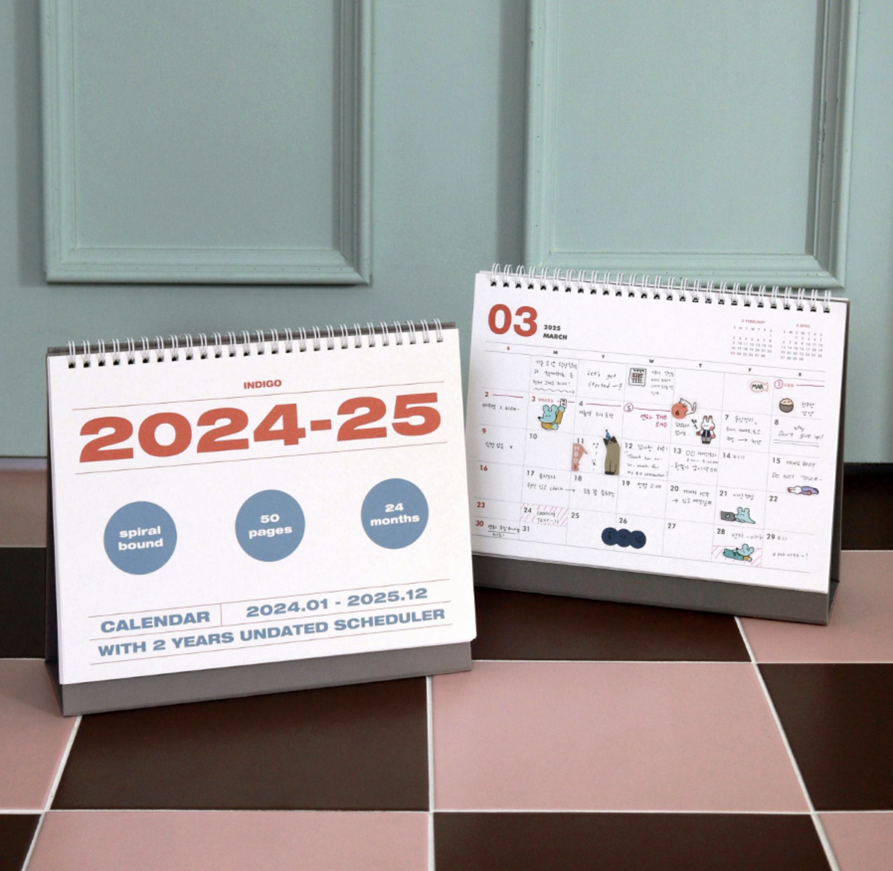 MochiThings: 2024-2025 Basic Desk Calendar