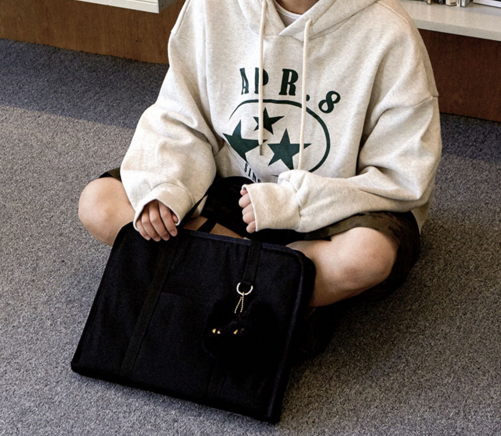 MochiThings: Canvas 14 in. Laptop Tote Bag