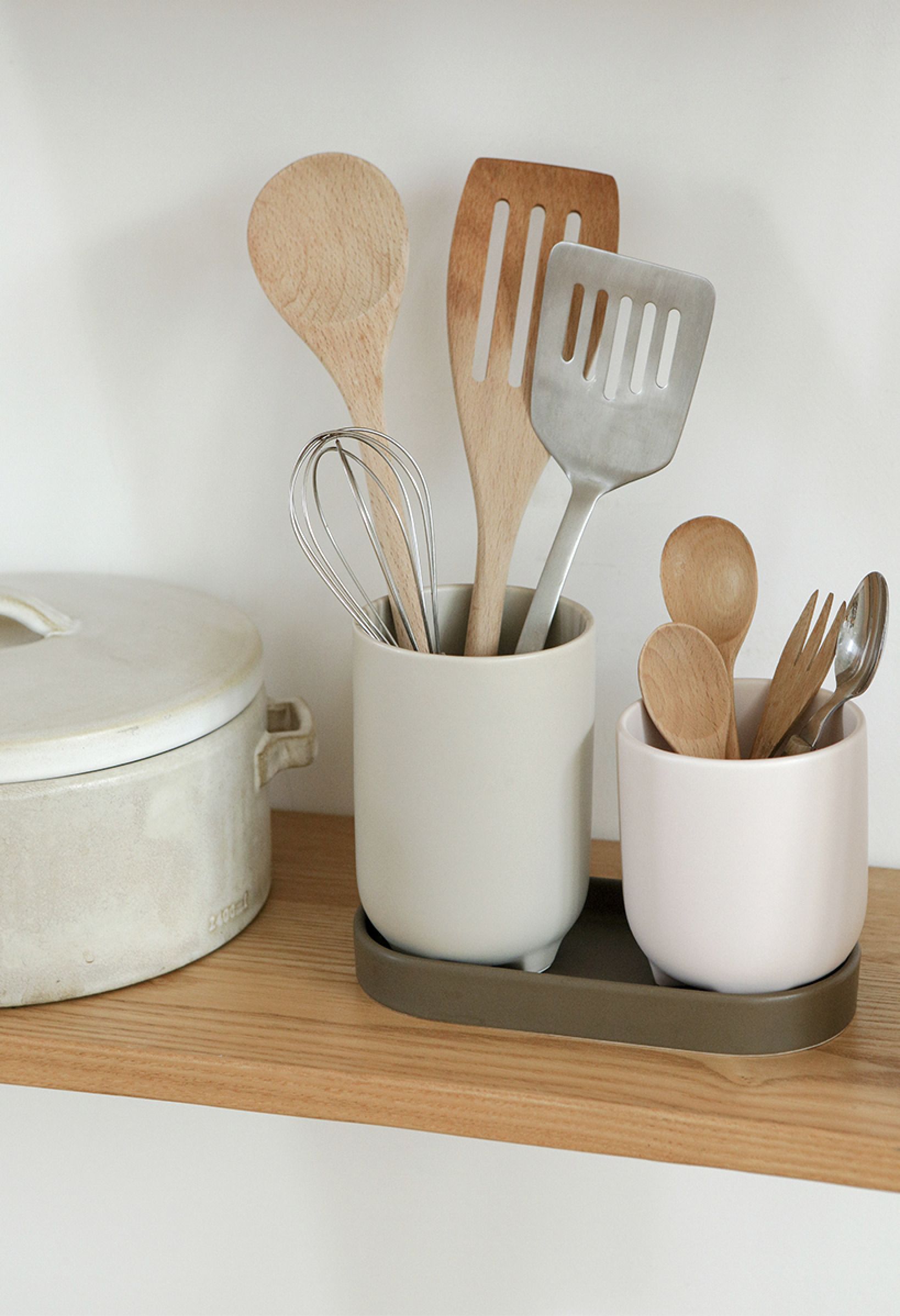 MochiThings: Modern Ceramic Utensil Holder Set