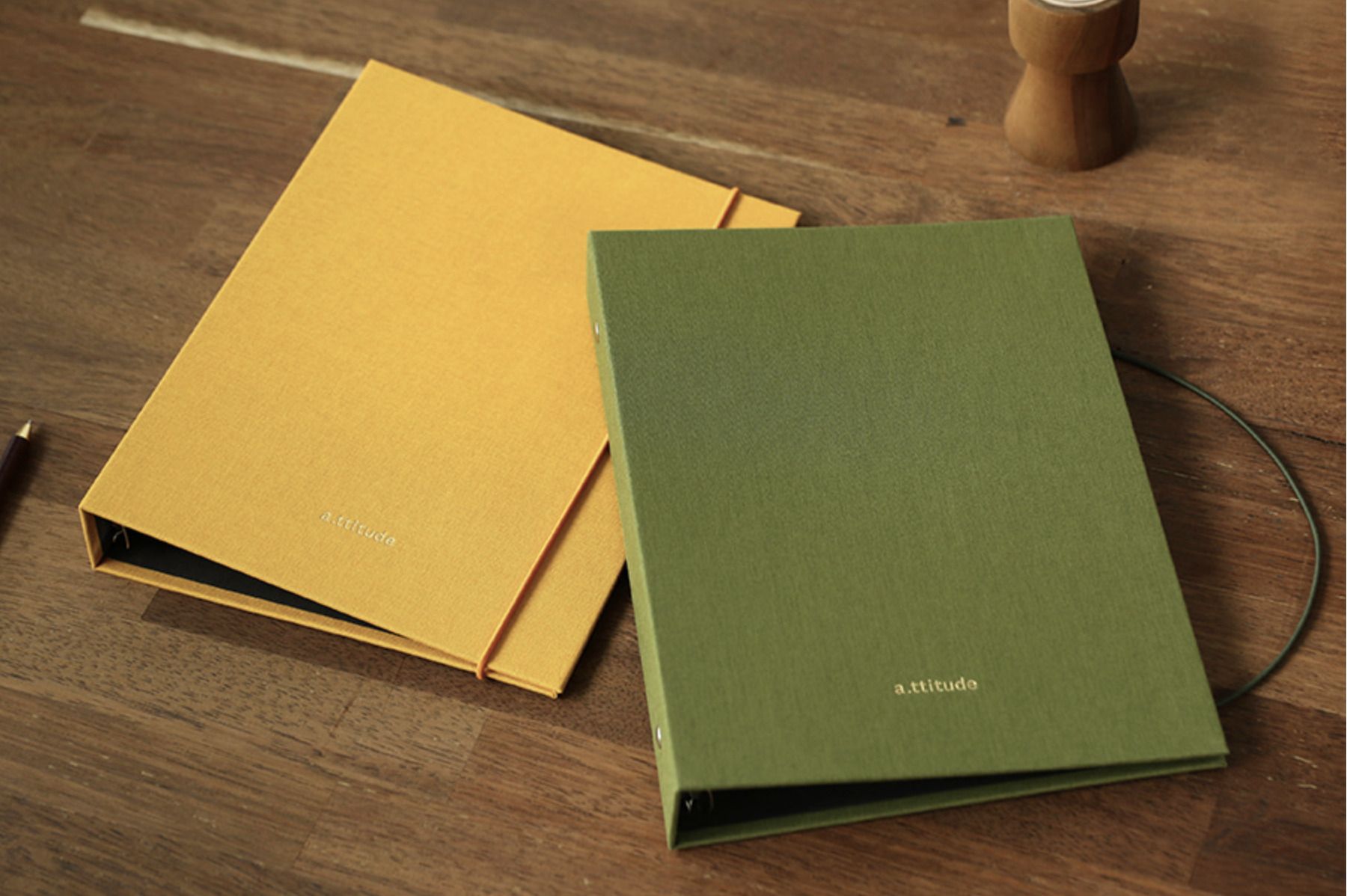 MochiThings: Attitude Hardcover 6 Ring A5 Binder