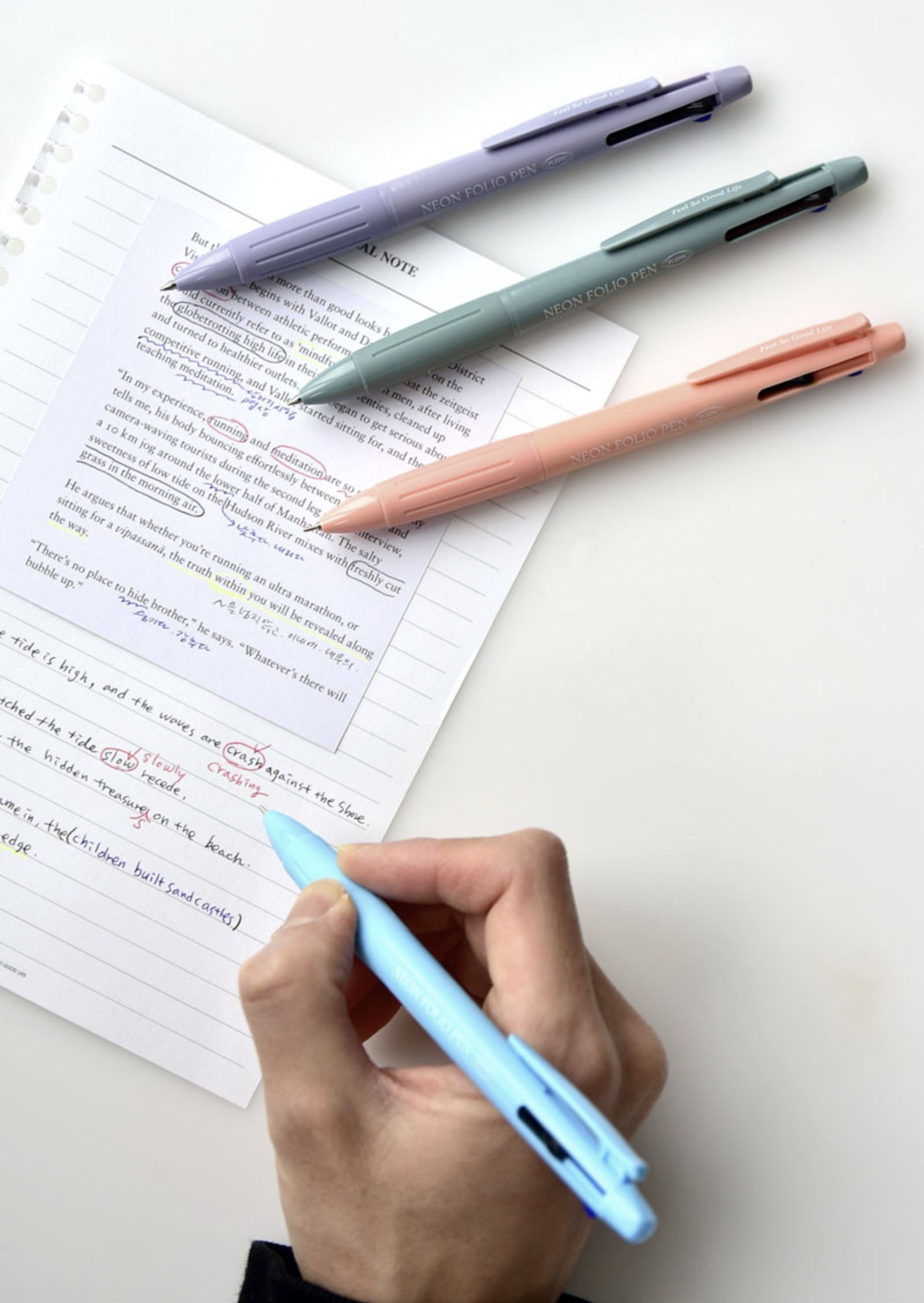 MochiThings: Neon Folio 4 Color Pen