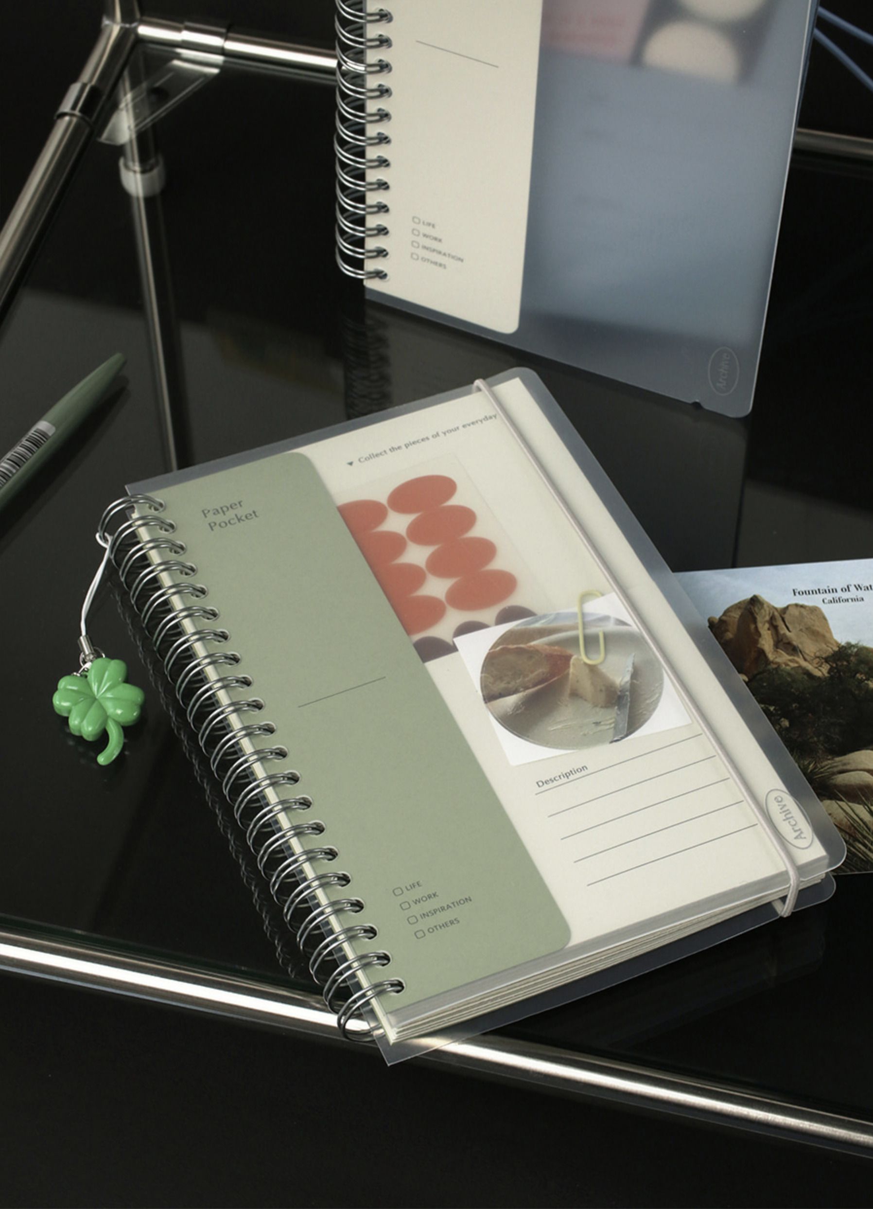 MochiThings: Archive Paper Pocket Folder