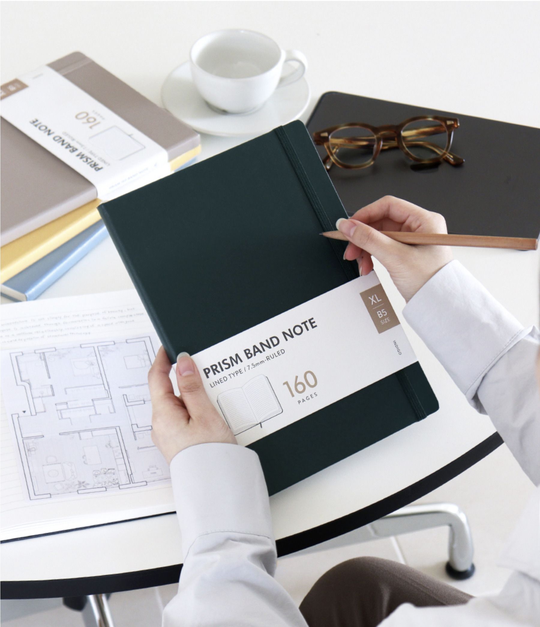 MochiThings: Prism B5 Band Lined Notebook