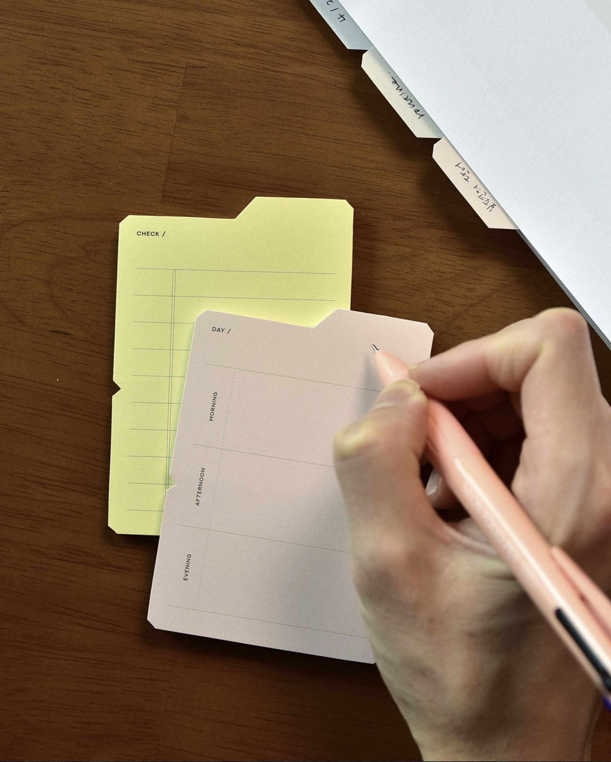 MochiThings: File Folder Sticky Note