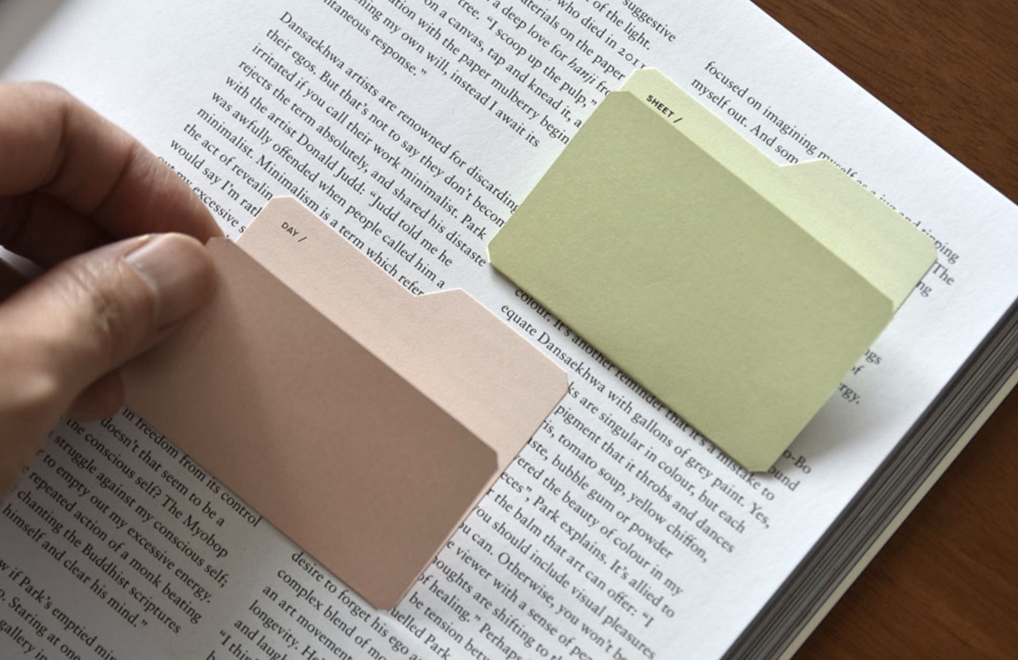 MochiThings: File Folder Sticky Note