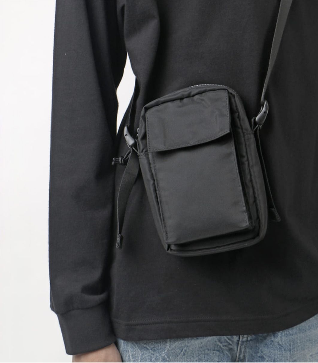 MochiThings: Simple Black Phone Crossbody Bag