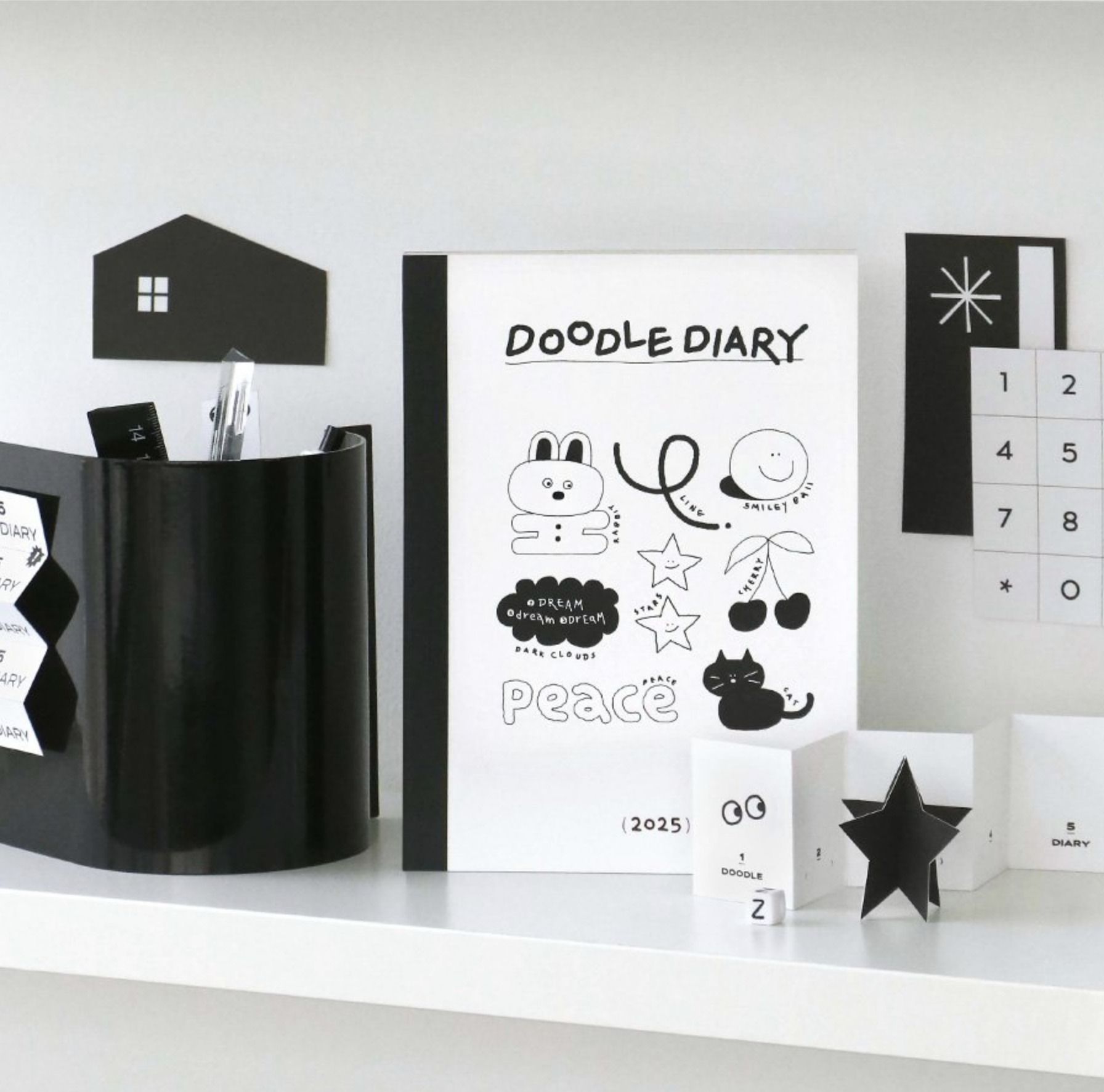 MochiThings: 2025 Doodle Diary Planner