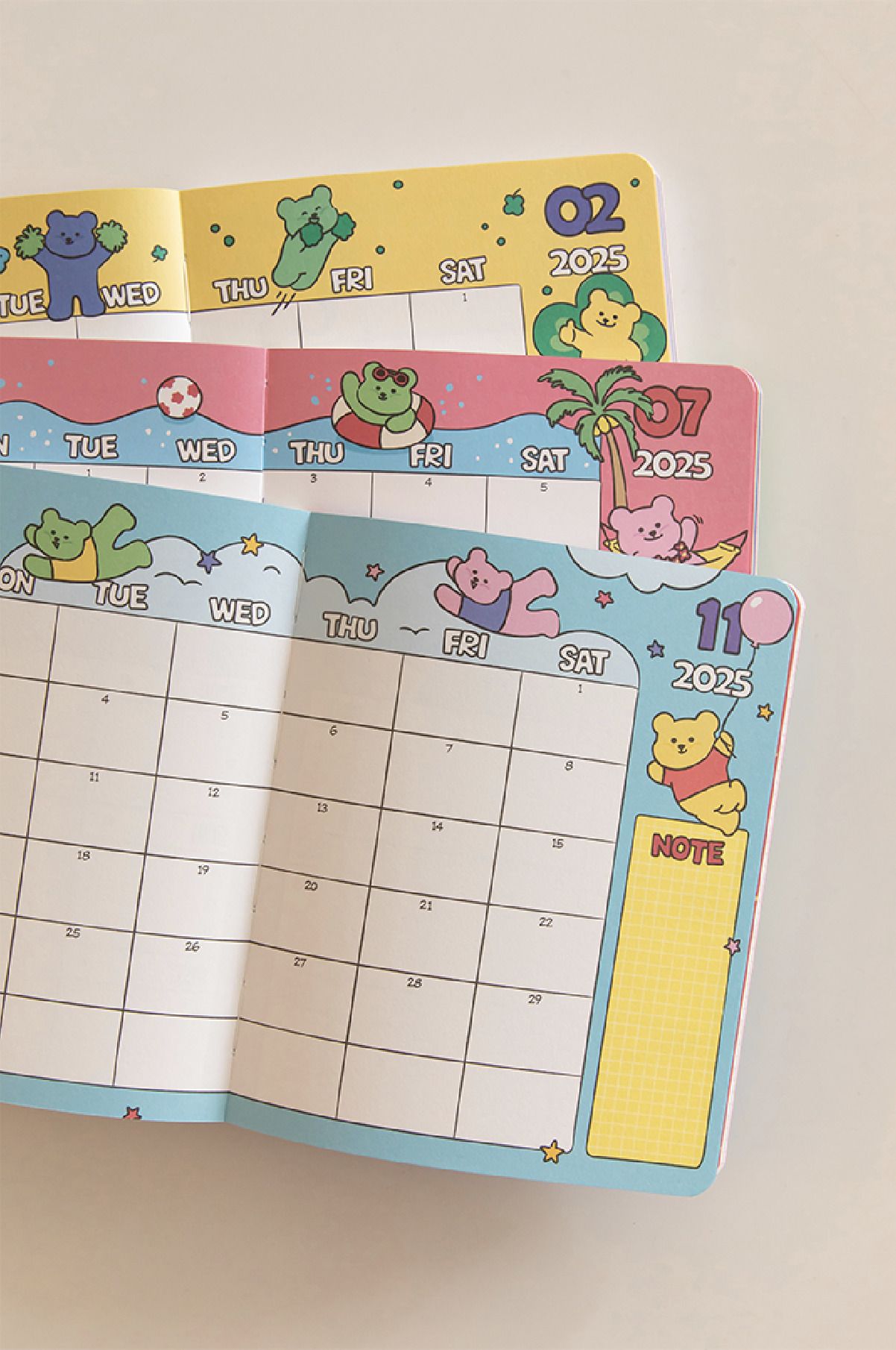MochiThings: 2025 Jelly Bear Diary Planner