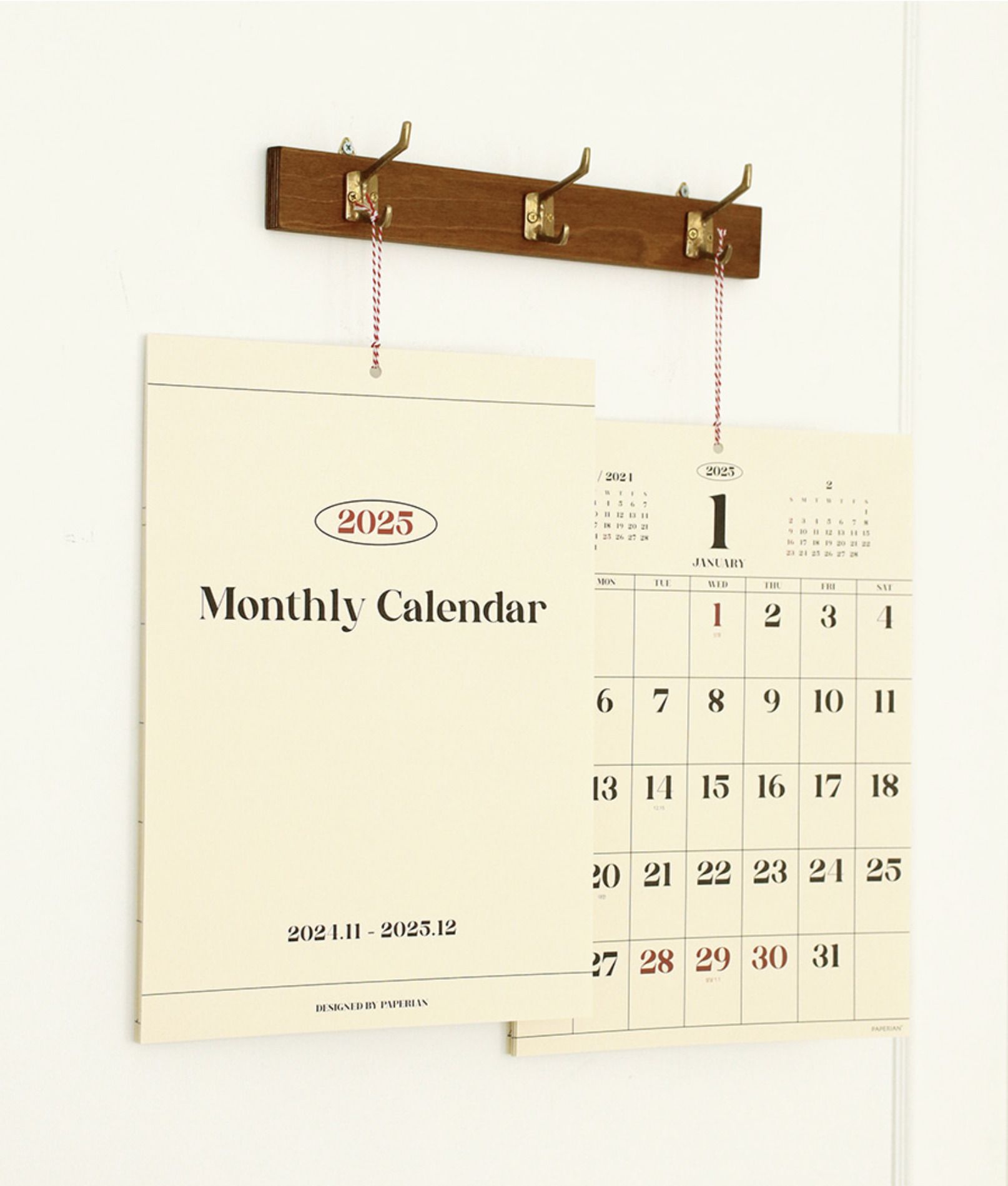 MochiThings: 2025 XL Retro Wall Calendar