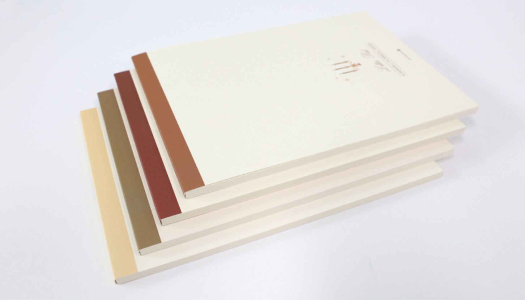 MochiThings: Classic Emblem Letter Notepad