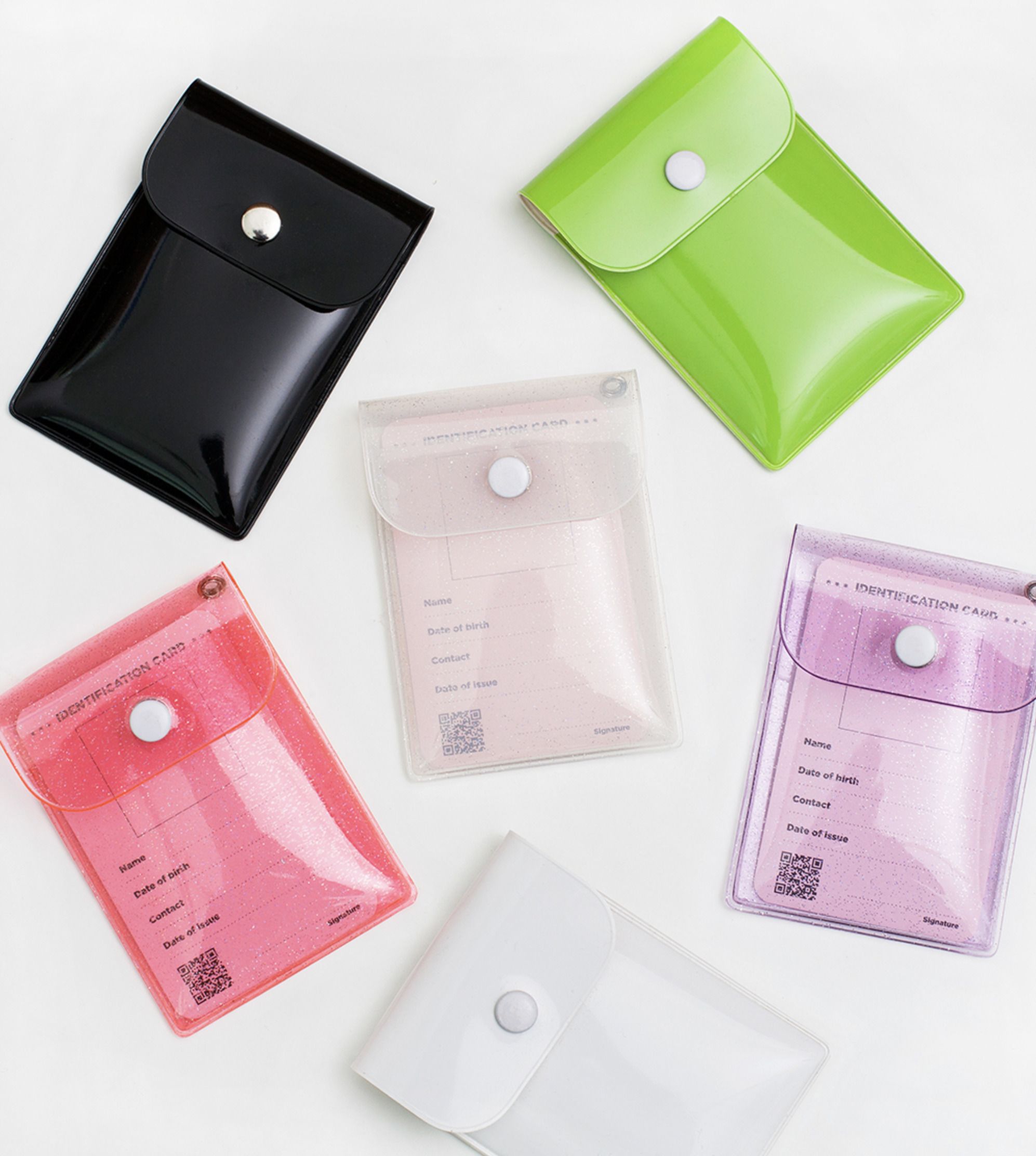 MochiThings: Button PVC Card Case