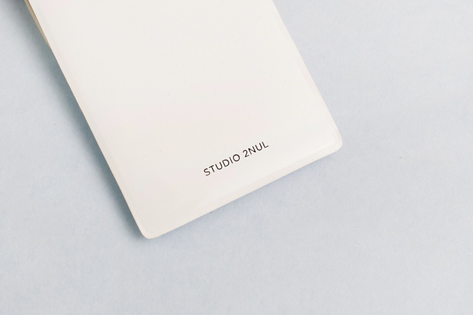 MochiThings: Button PVC Card Case