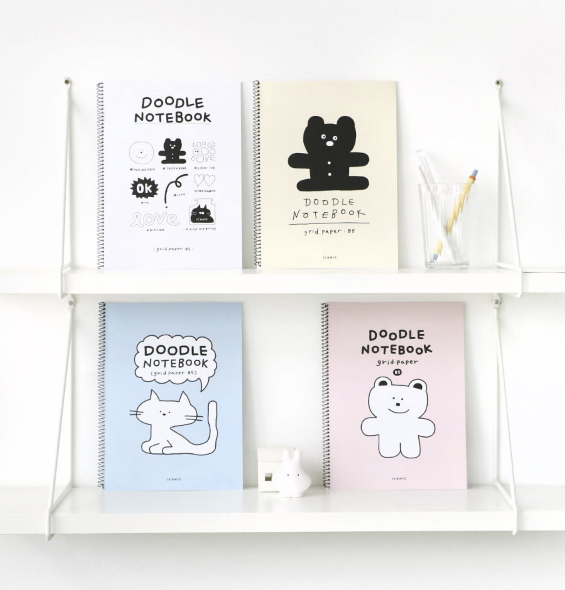 MochiThings: Doodle B5 Grid Notebook