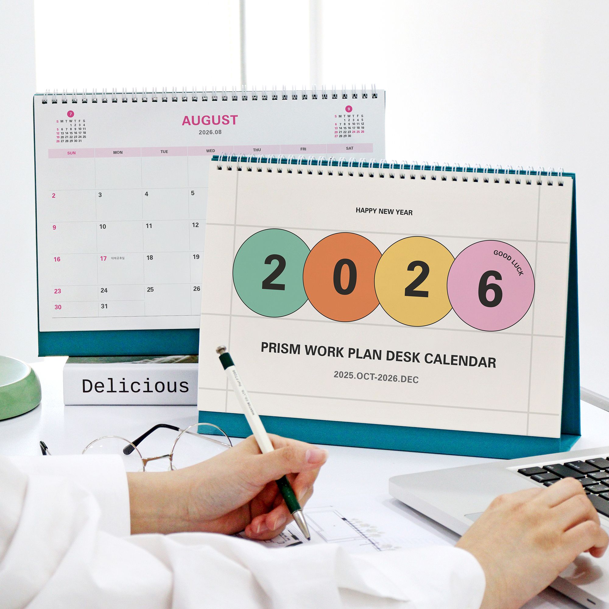 MochiThings: 2026 Prism Work Plan Desk Calendar