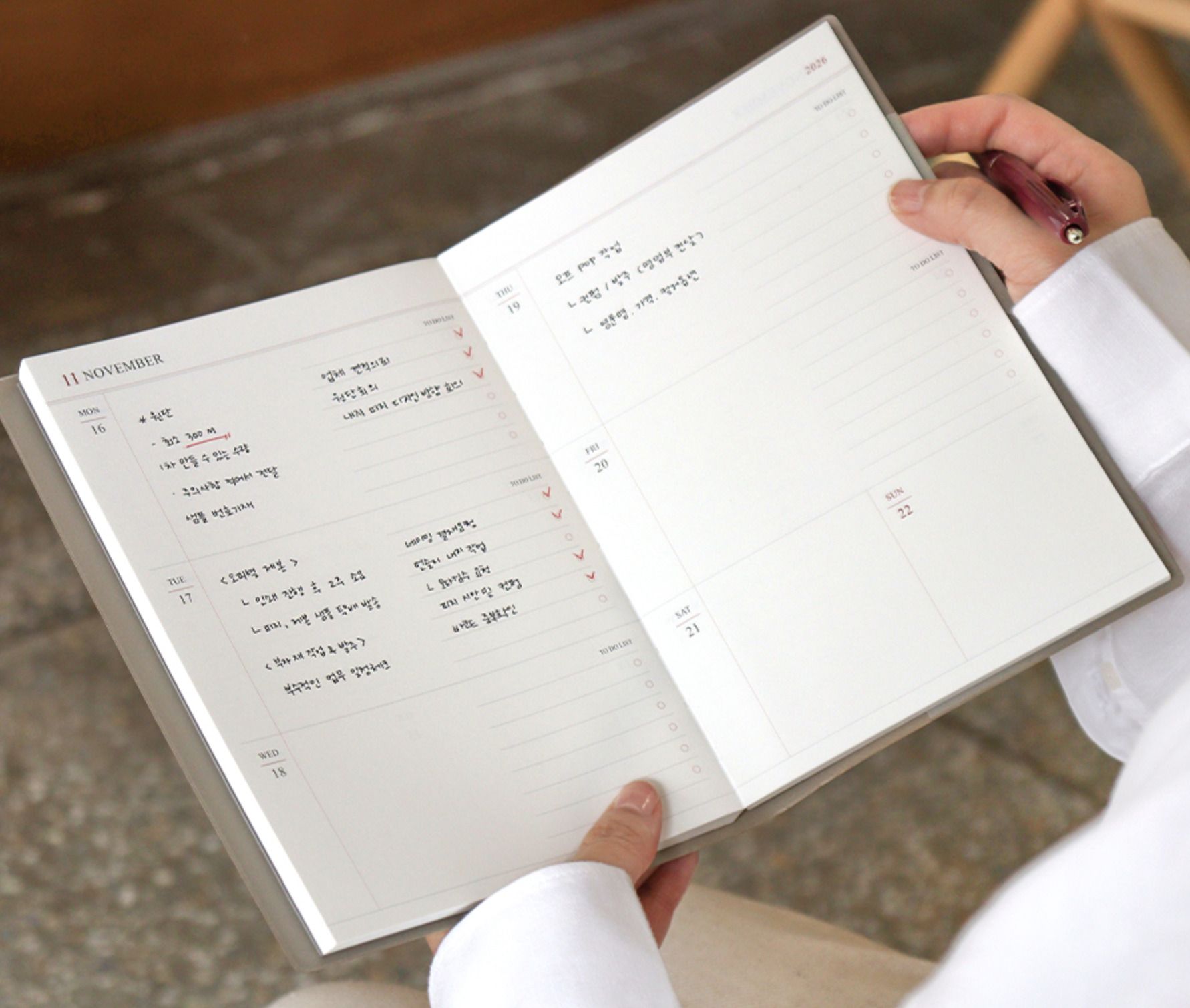 MochiThings: 2026 Official Weekly Scheduler