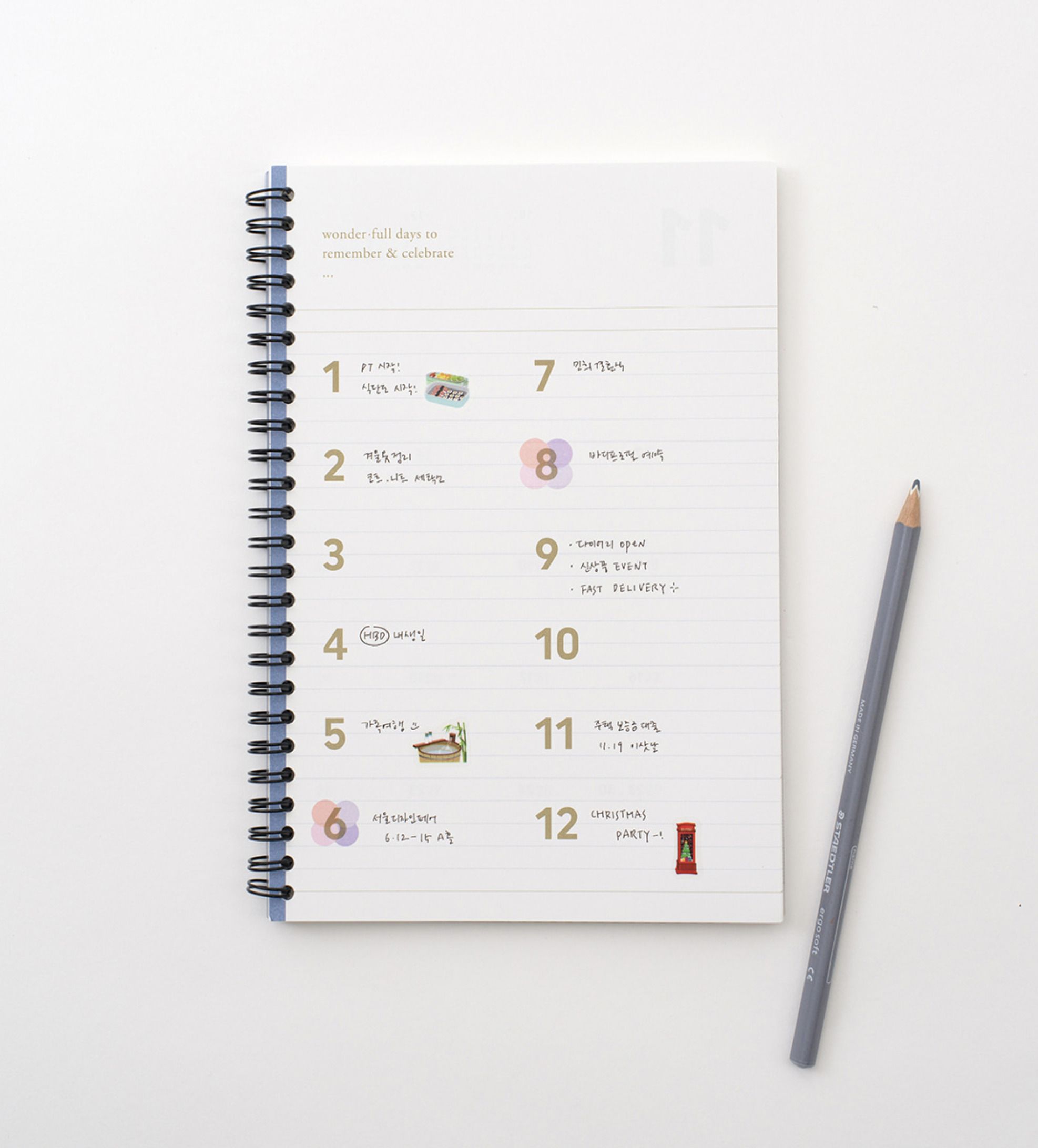 MochiThings: 2026 Medium Spiral Basic Weekly Planner