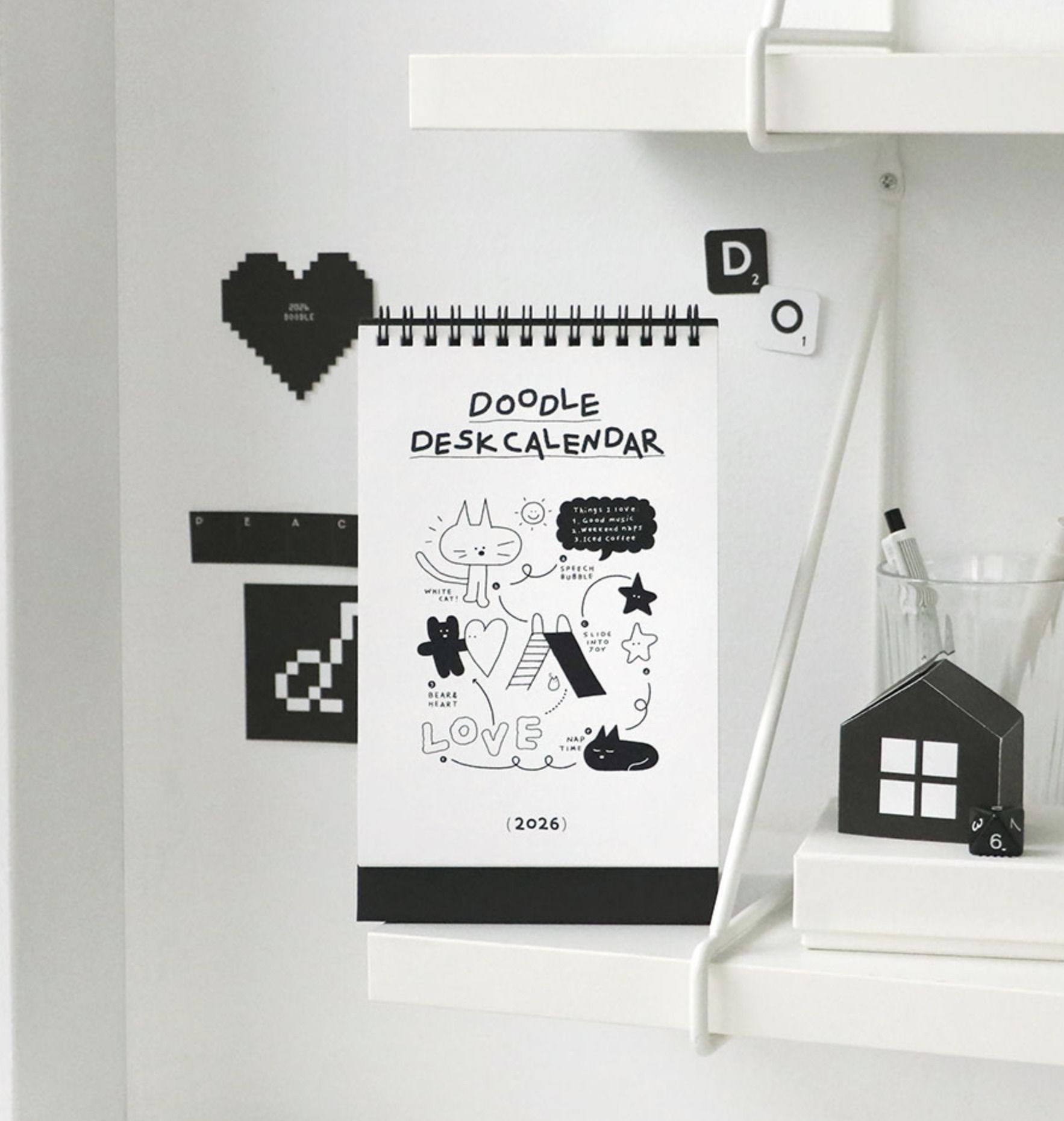 MochiThings: 2026 Doodle Desk Calendar