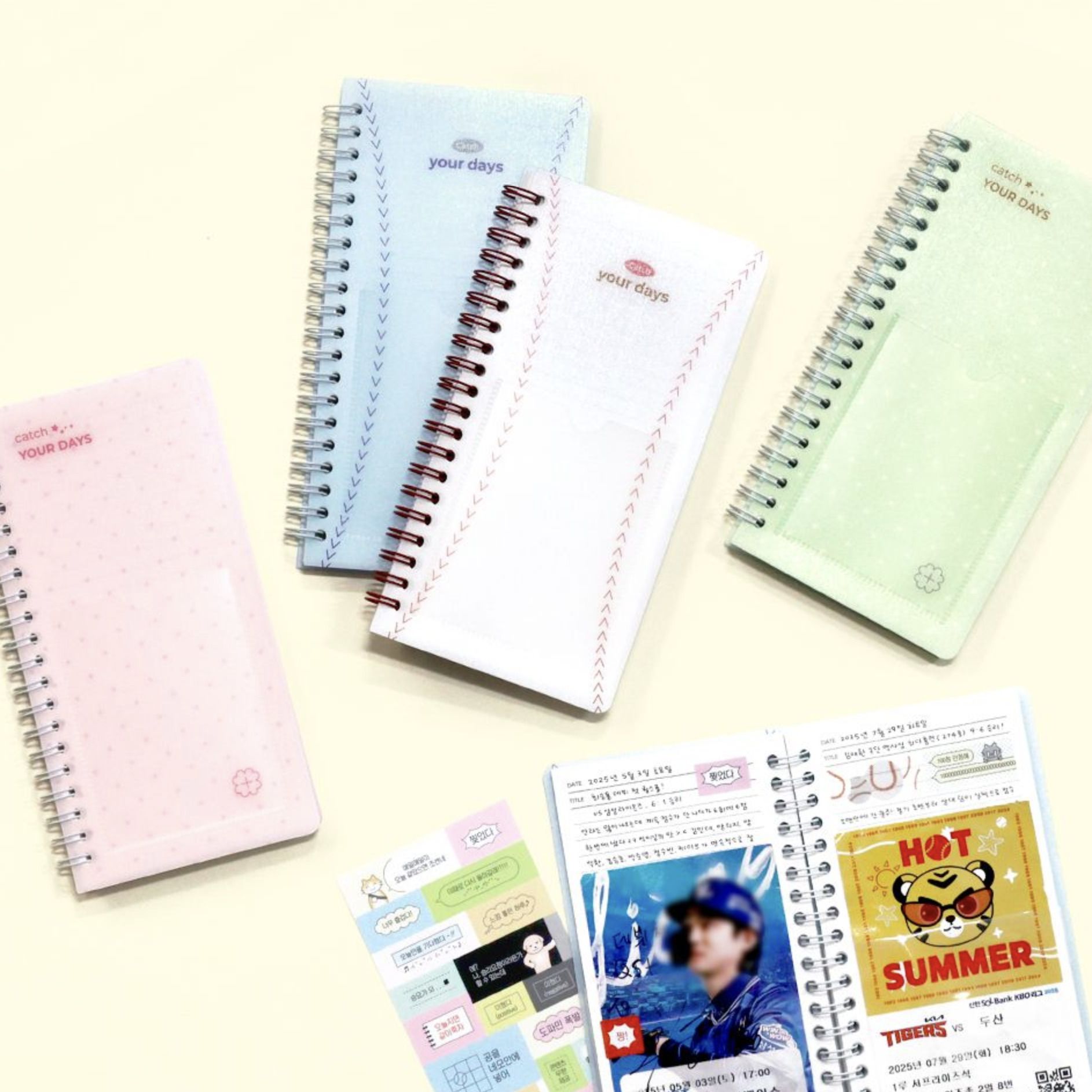 MochiThings: Catch Your Days Pocket Notebook