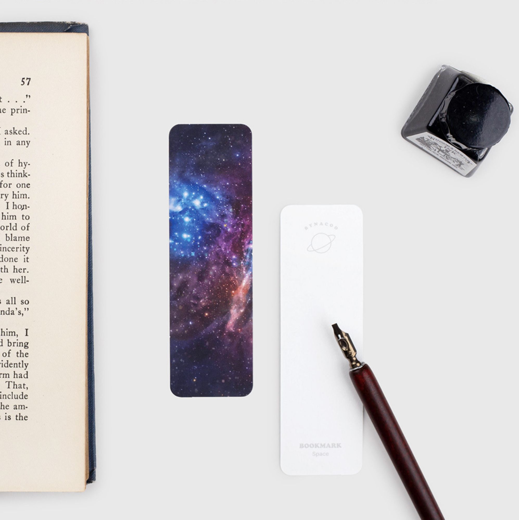 MochiThings: 28pcs Space Bookmark Set