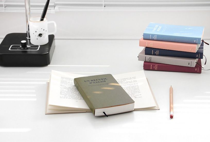 MochiThings: Mini Essay Notebook