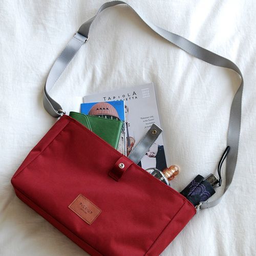MochiThings: Pick Up Travel Bag