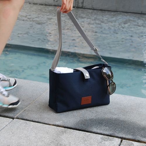 MochiThings: Pick Up Travel Bag