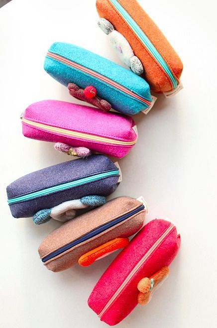 MochiThings: Small MOMO Felt Pouch