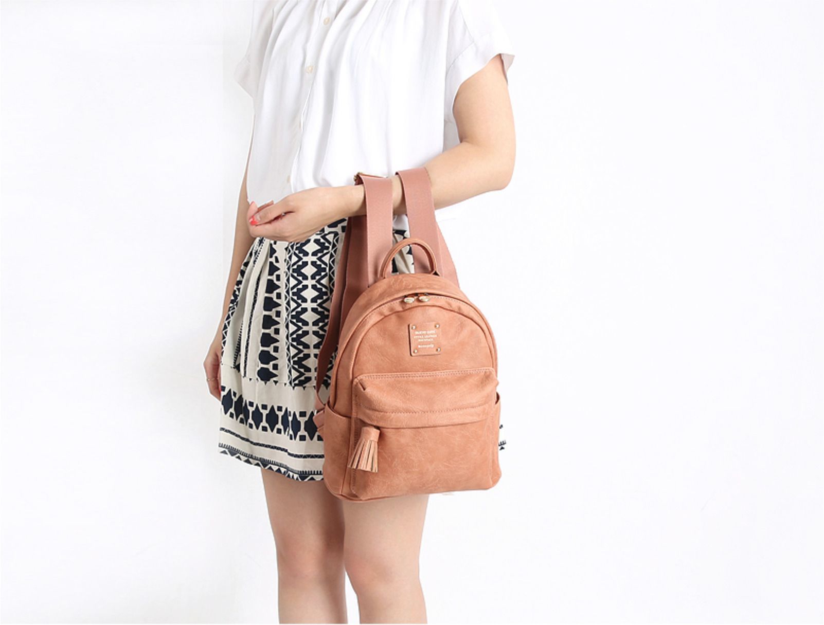 MochiThings: Nuevo Cute Office Leather Backpack