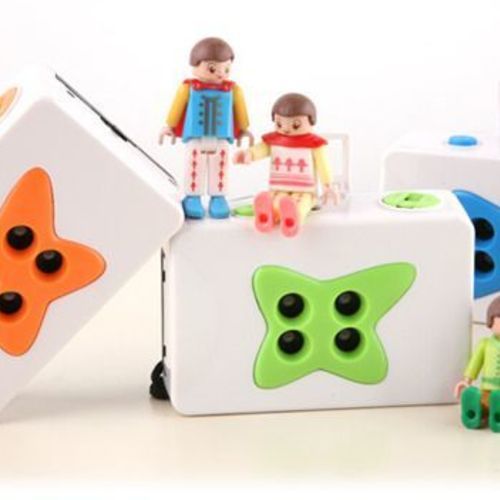 MochiThings: 4 Lens Camera