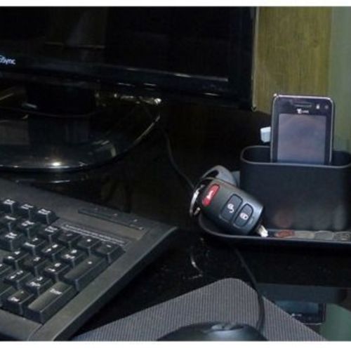 MochiThings: Black Cell Phone Holder