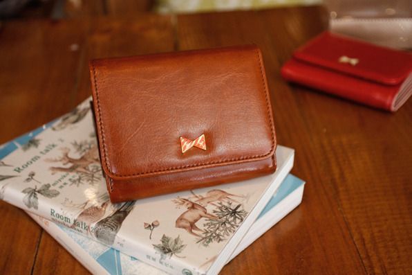 MochiThings: Romantic Ribbon Handy Wallet