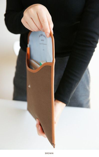 MochiThings: Canvas Document Pouch