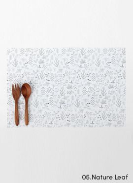 MochiThings: 8pcs Pattern Paper Table Mat Set