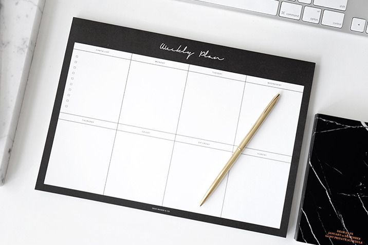 MochiThings: Monthly/Weekly Schedule Notepad