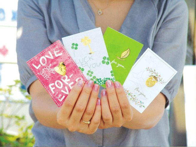 MochiThings: Gold Bookmark & Card