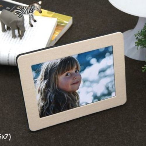 MochiThings: Felt Photo Frame