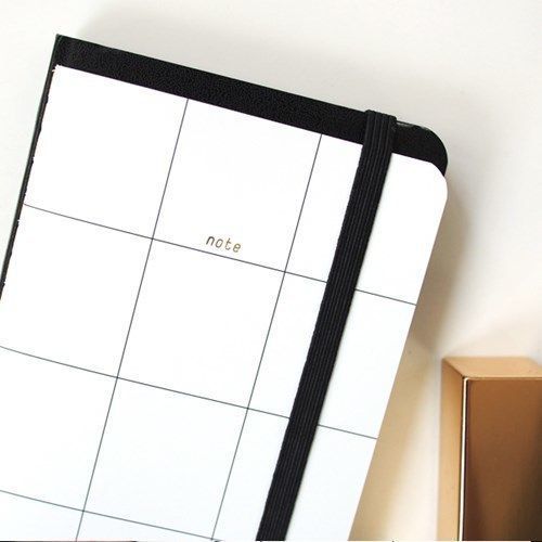 MochiThings: Passport Size Notebook