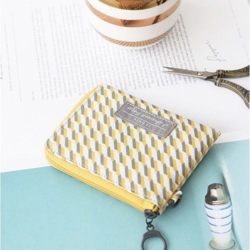 MochiThings: Comely Corner Wallet