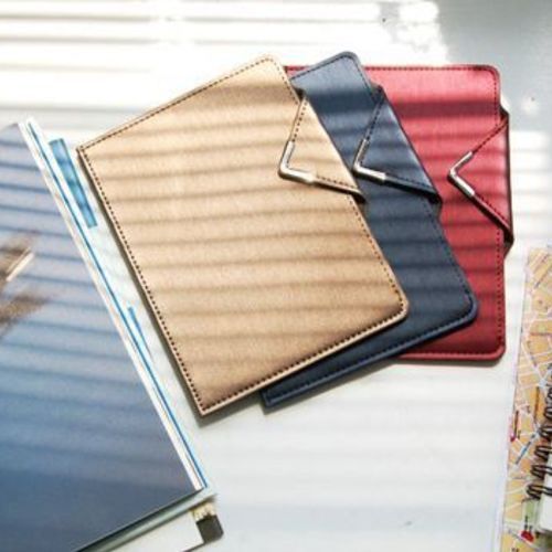 MochiThings: Simple Passport Folder