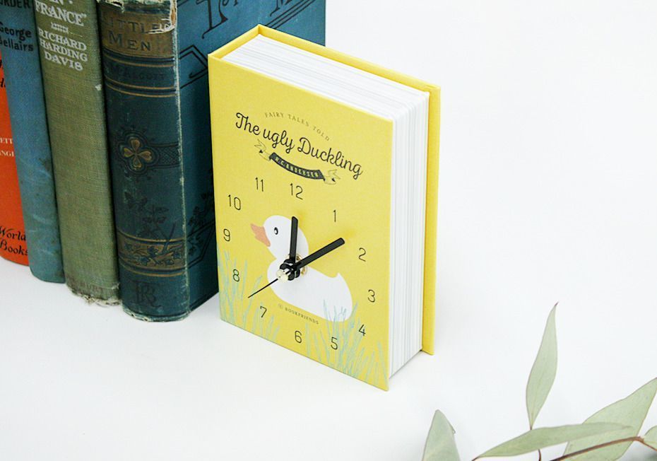 MochiThings: Book Clock